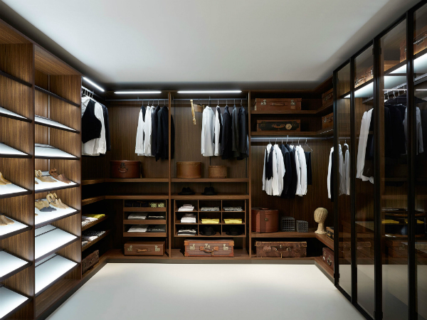 Une armoire classique et moderne à la fois.